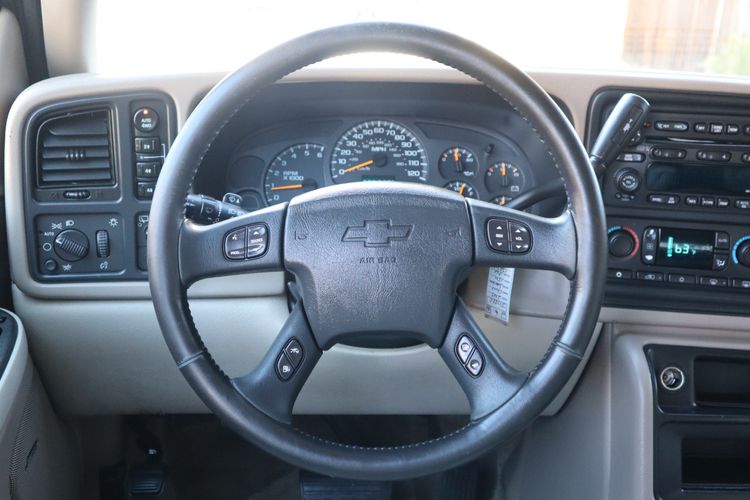 2003 Chevrolet Suburban 1500 | Victory Motors of Colorado