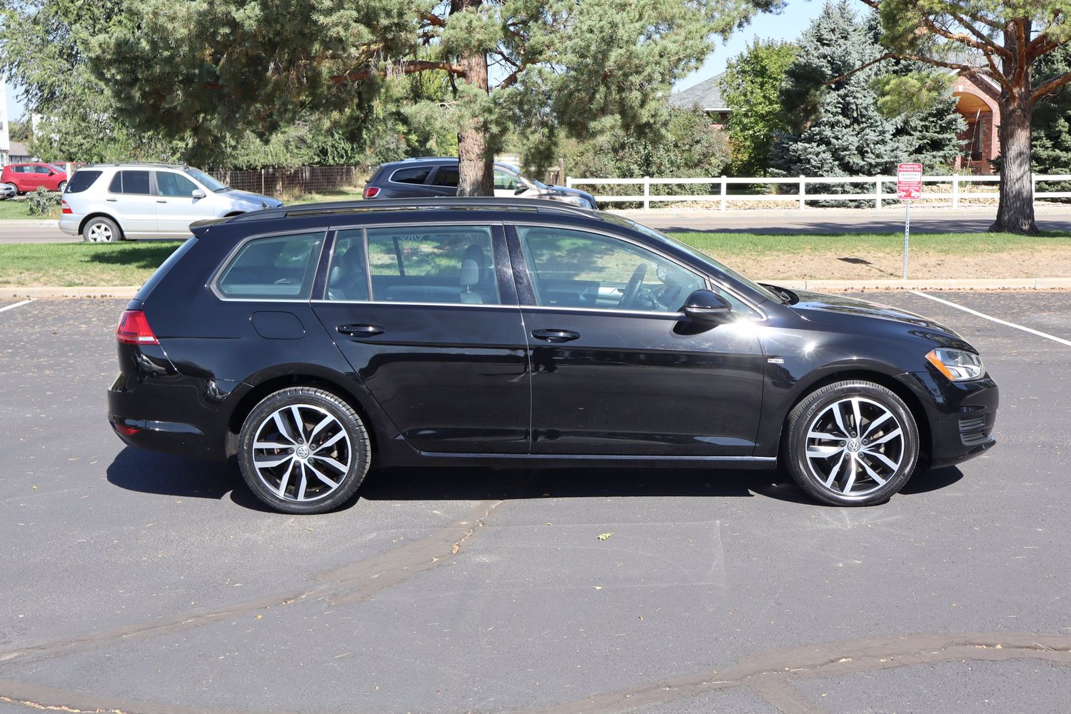 2016 Volkswagen Golf SportWagen TSI Limited Edition PZEV | Victory ...