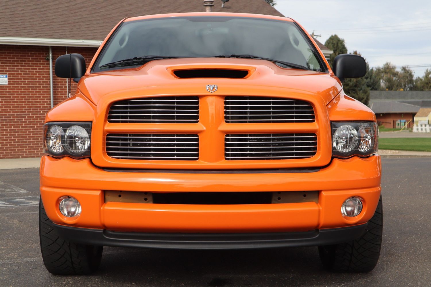 2004 Dodge Ram 1500 SLT | Victory Motors of Colorado