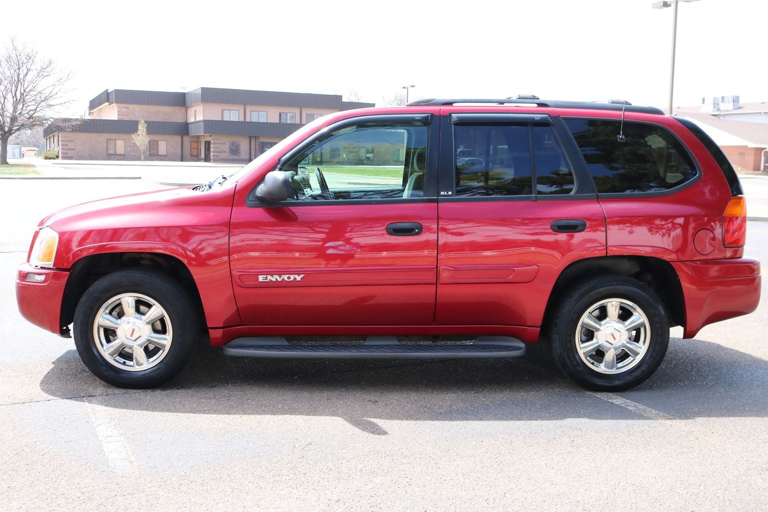 2002 GMC Envoy SLE | Victory Motors of Colorado