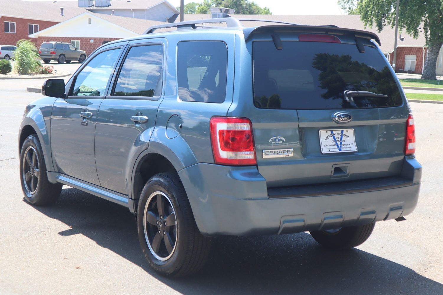 2011 Ford Escape XLT | Victory Motors of Colorado