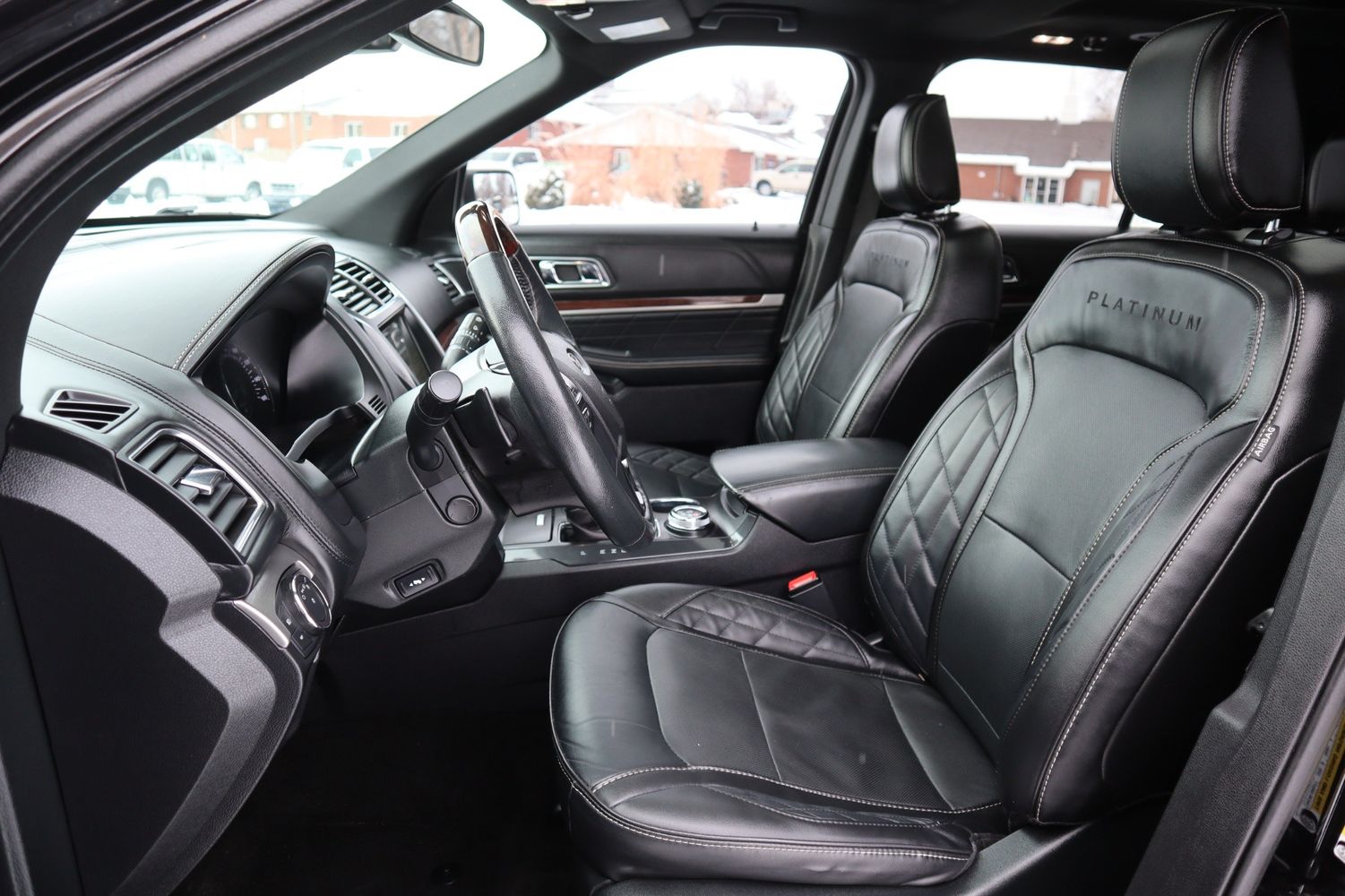 2018 Ford Explorer Platinum | Victory Motors of Colorado