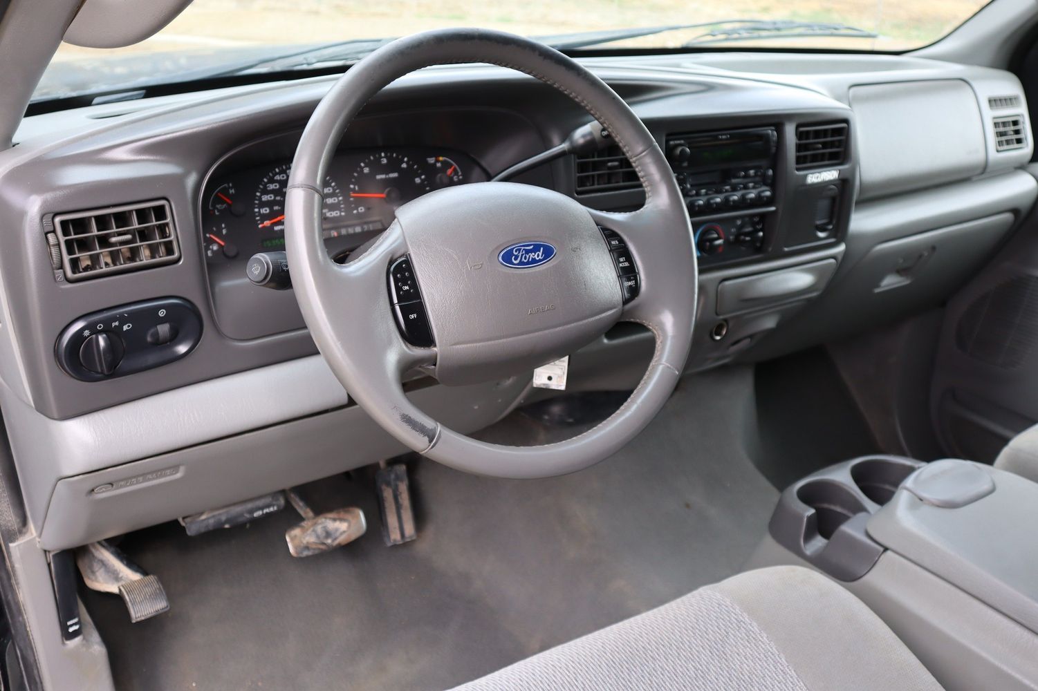 2004 Ford Excursion XLT | Victory Motors of Colorado