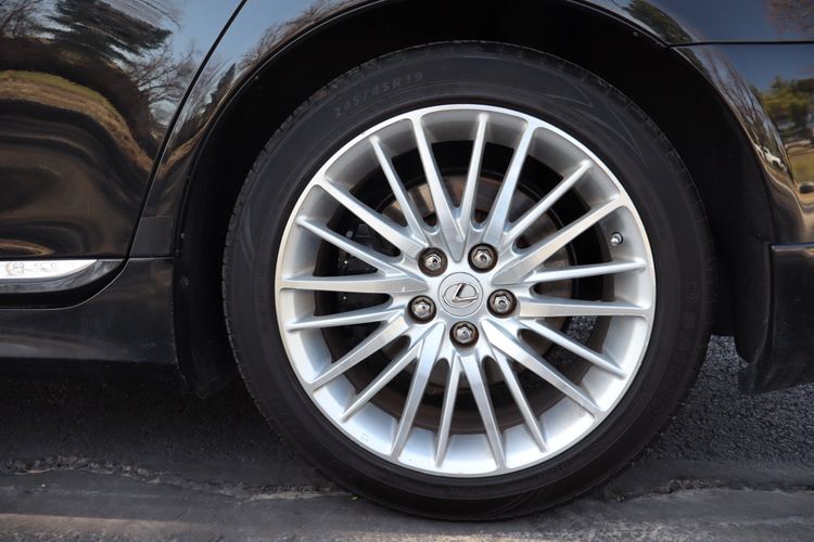 2011 Lexus LS 460 Sport | Victory Motors of Colorado