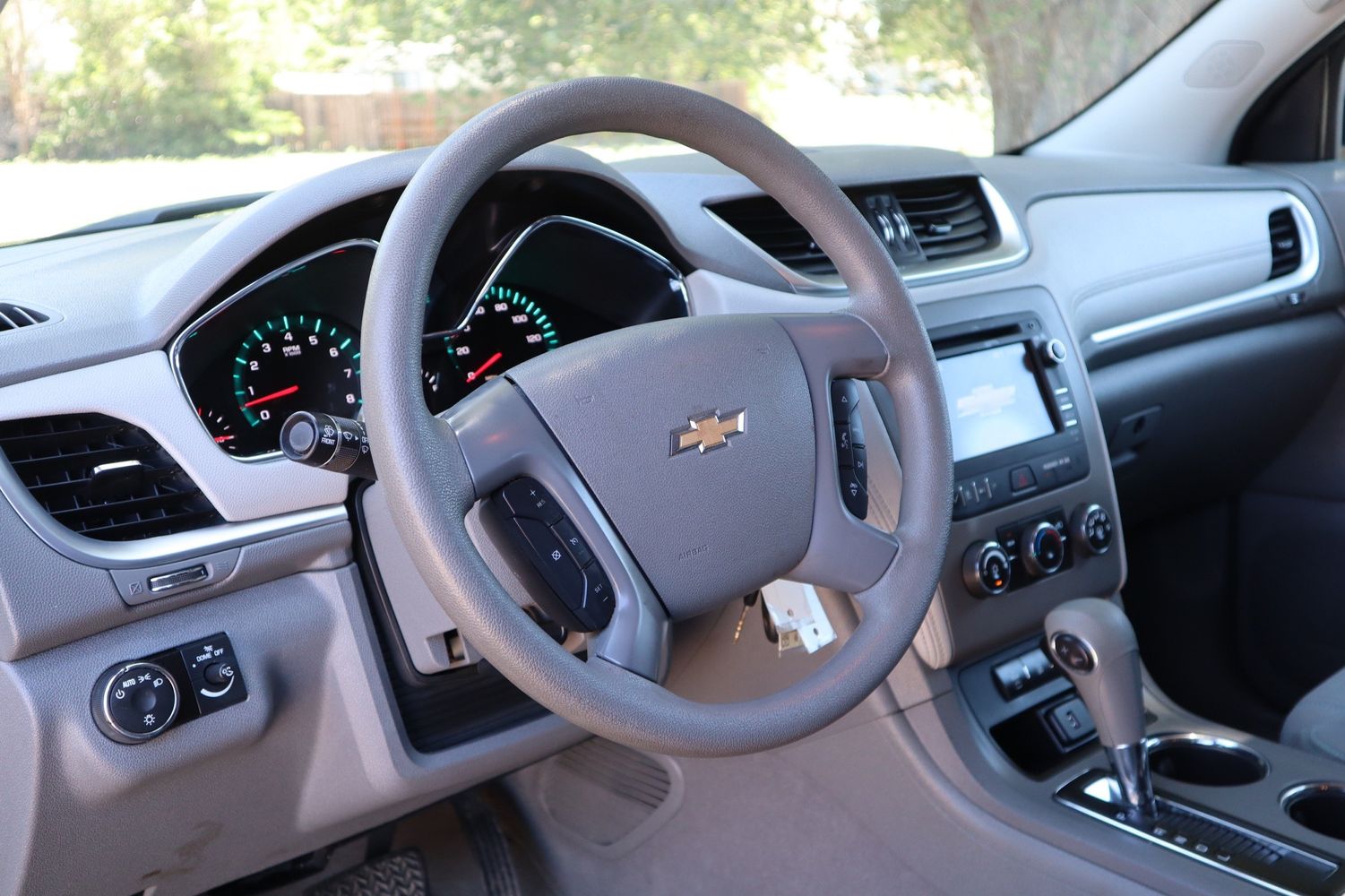 2015 Chevrolet Traverse LS | Victory Motors of Colorado