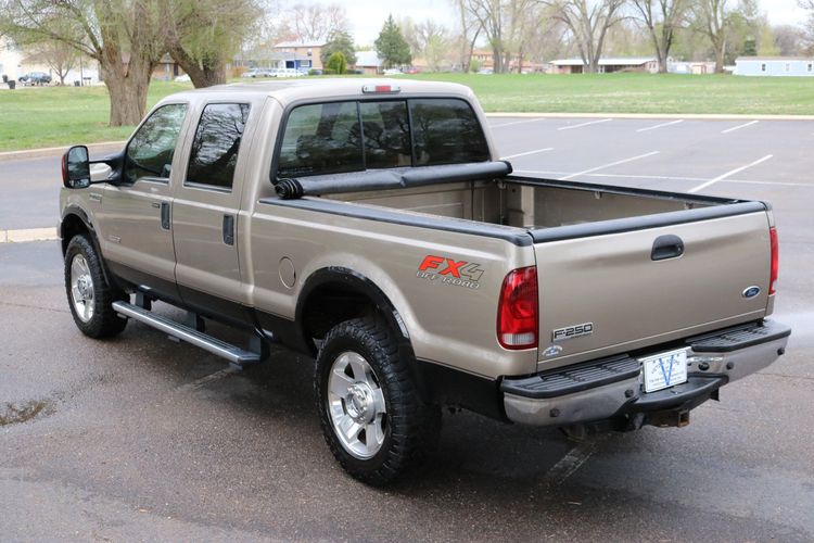 2006 Ford F-250 Super Duty Lariat | Victory Motors of Colorado