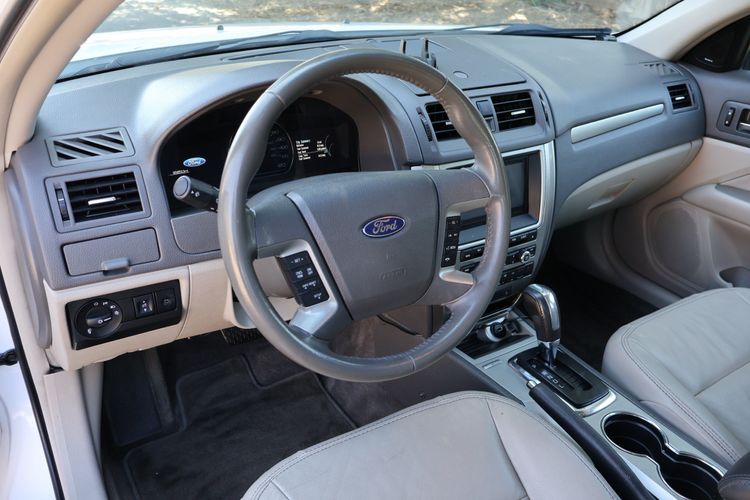 2012 Ford Fusion Hybrid Base | Victory Motors of Colorado