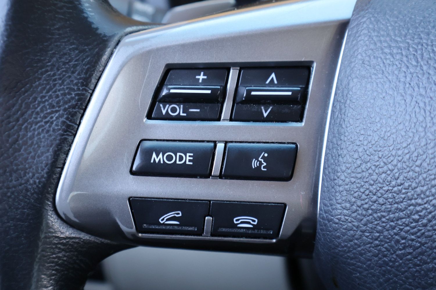2012 Subaru Outback 3.6R Limited | Victory Motors of Colorado