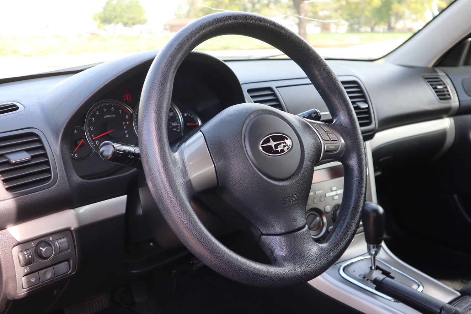 2008 Subaru Outback 2.5i | Victory Motors of Colorado