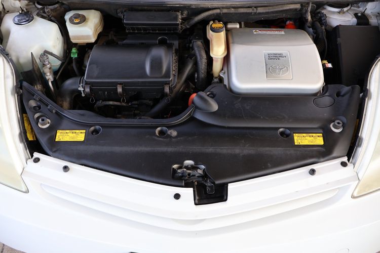 2005 Toyota Prius Base | Victory Motors of Colorado