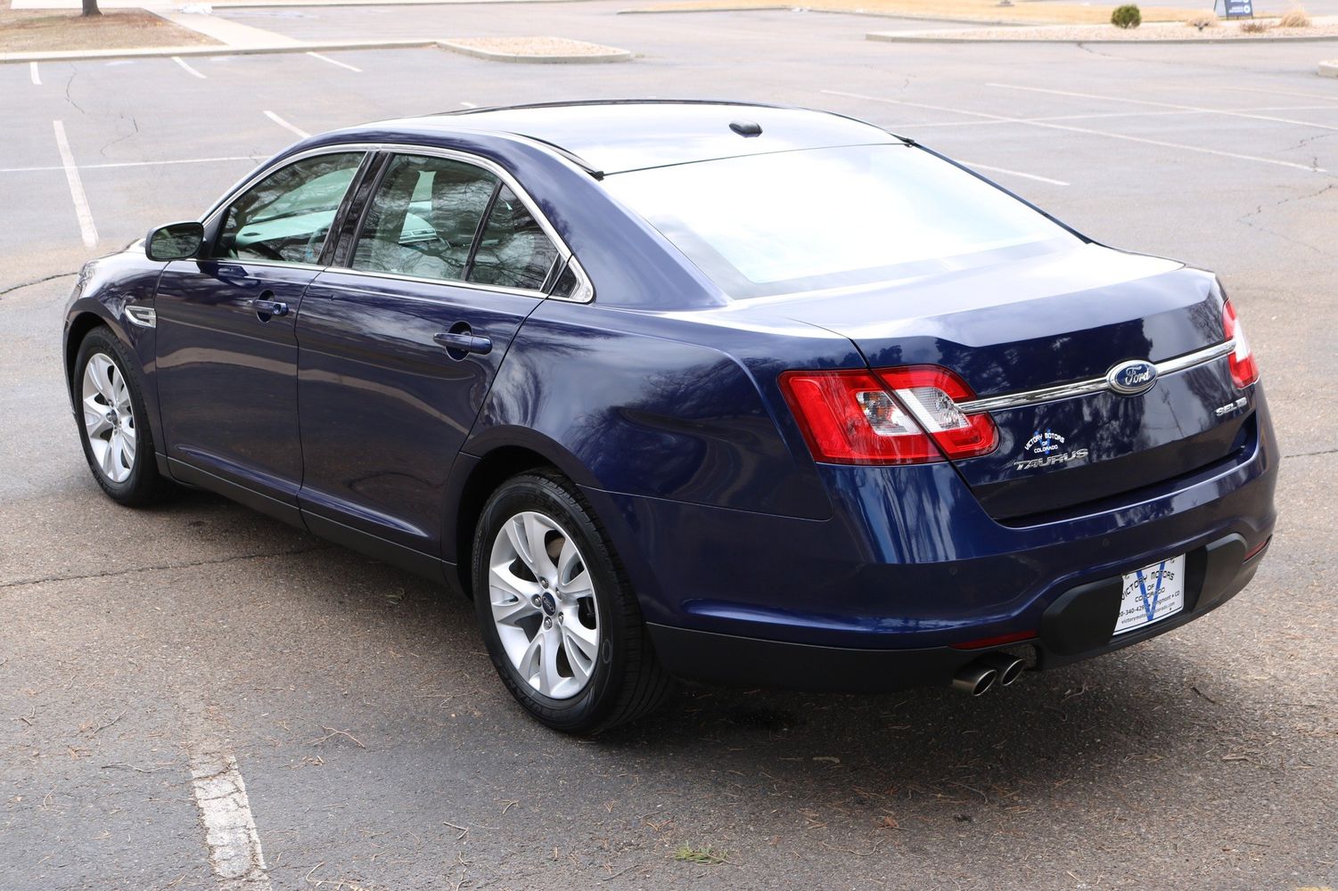2011 Ford Taurus SEL | Victory Motors of Colorado