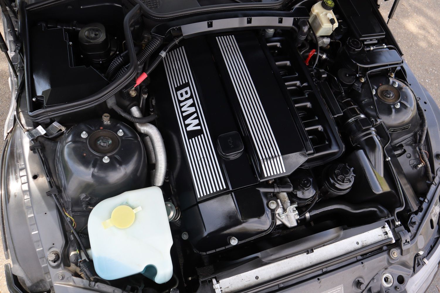 2000 BMW Z3 2.3 | Victory Motors of Colorado