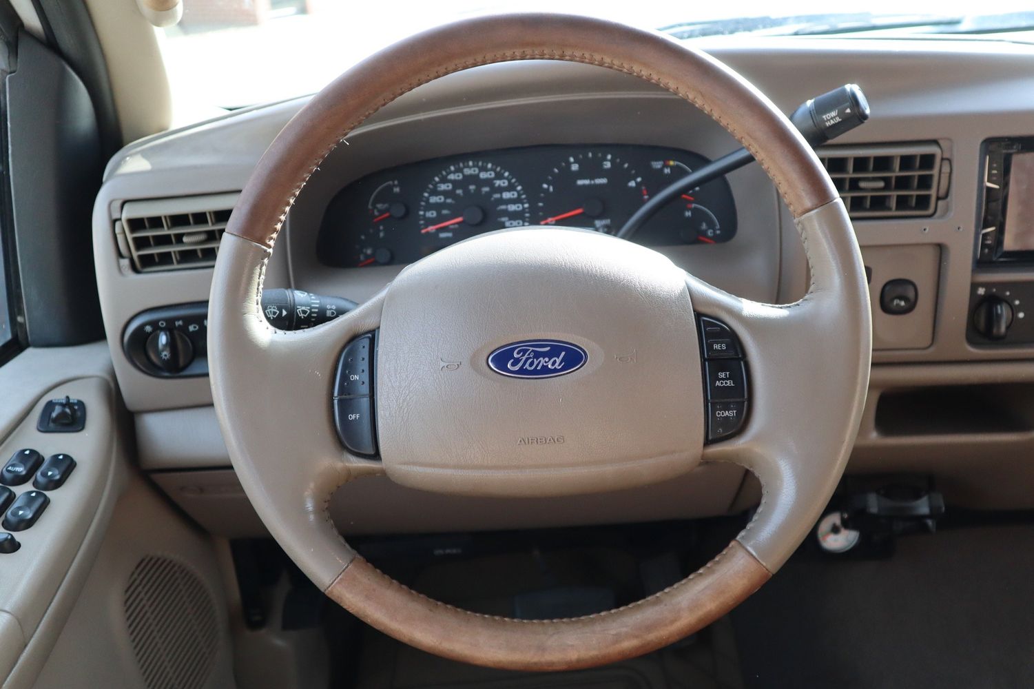 2004 Ford F-350 Super Duty Lariat | Victory Motors of Colorado