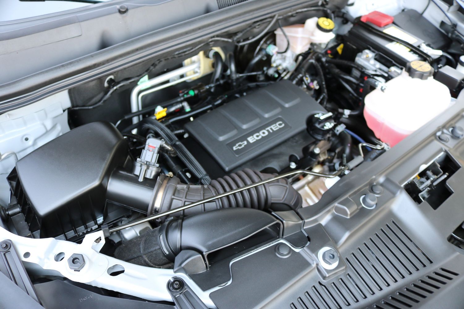 2018 Chevrolet Trax LS | Victory Motors of Colorado