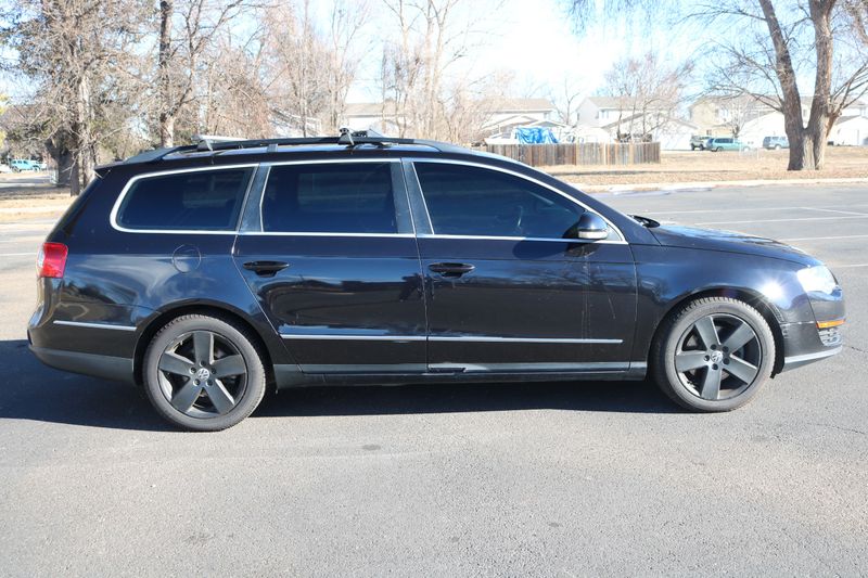 2008 Volkswagen Passat Photos