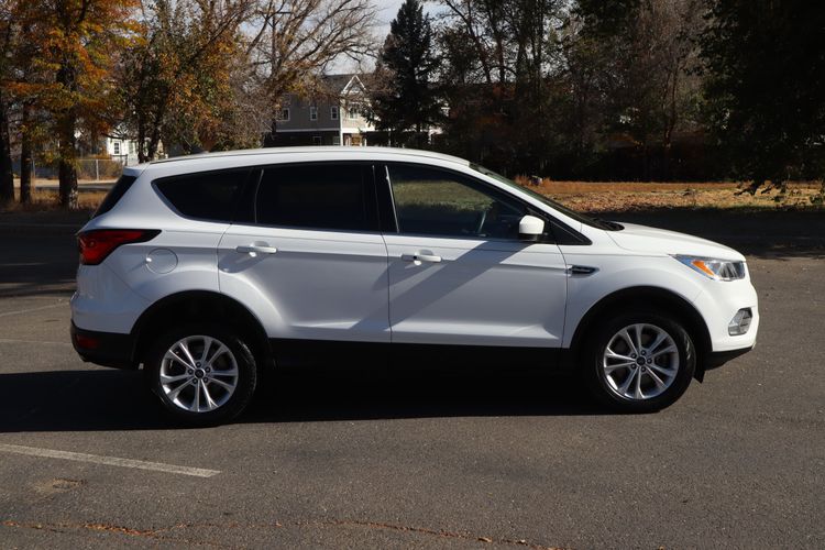 2019 Ford Escape SE | Victory Motors of Colorado