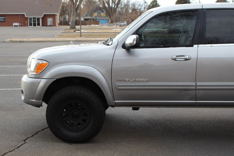 2005 Toyota Tundra Photos
