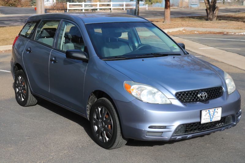 2003 Toyota Matrix Photos