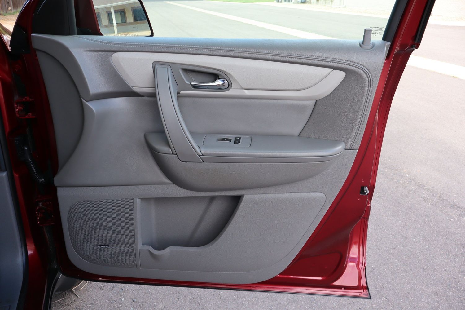 2016 Chevrolet Traverse LT | Victory Motors of Colorado
