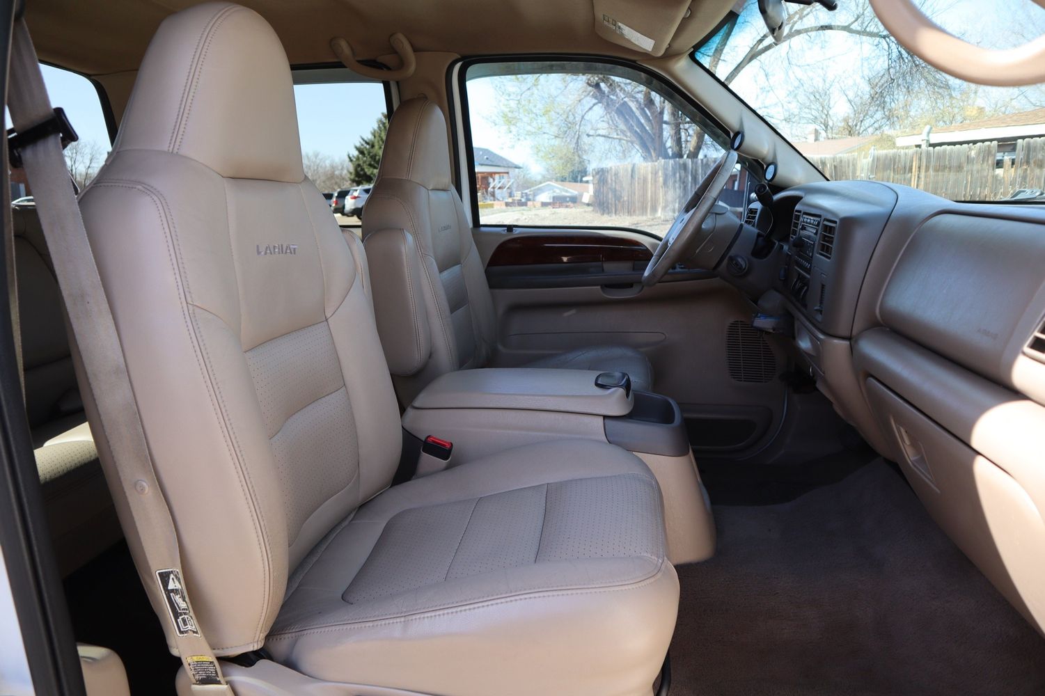 2001 Ford F-250 Super Duty Lariat | Victory Motors of Colorado