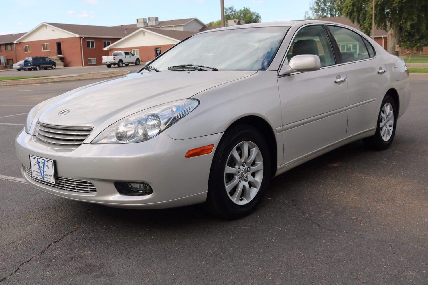 2004 Lexus ES 330 | Victory Motors of Colorado