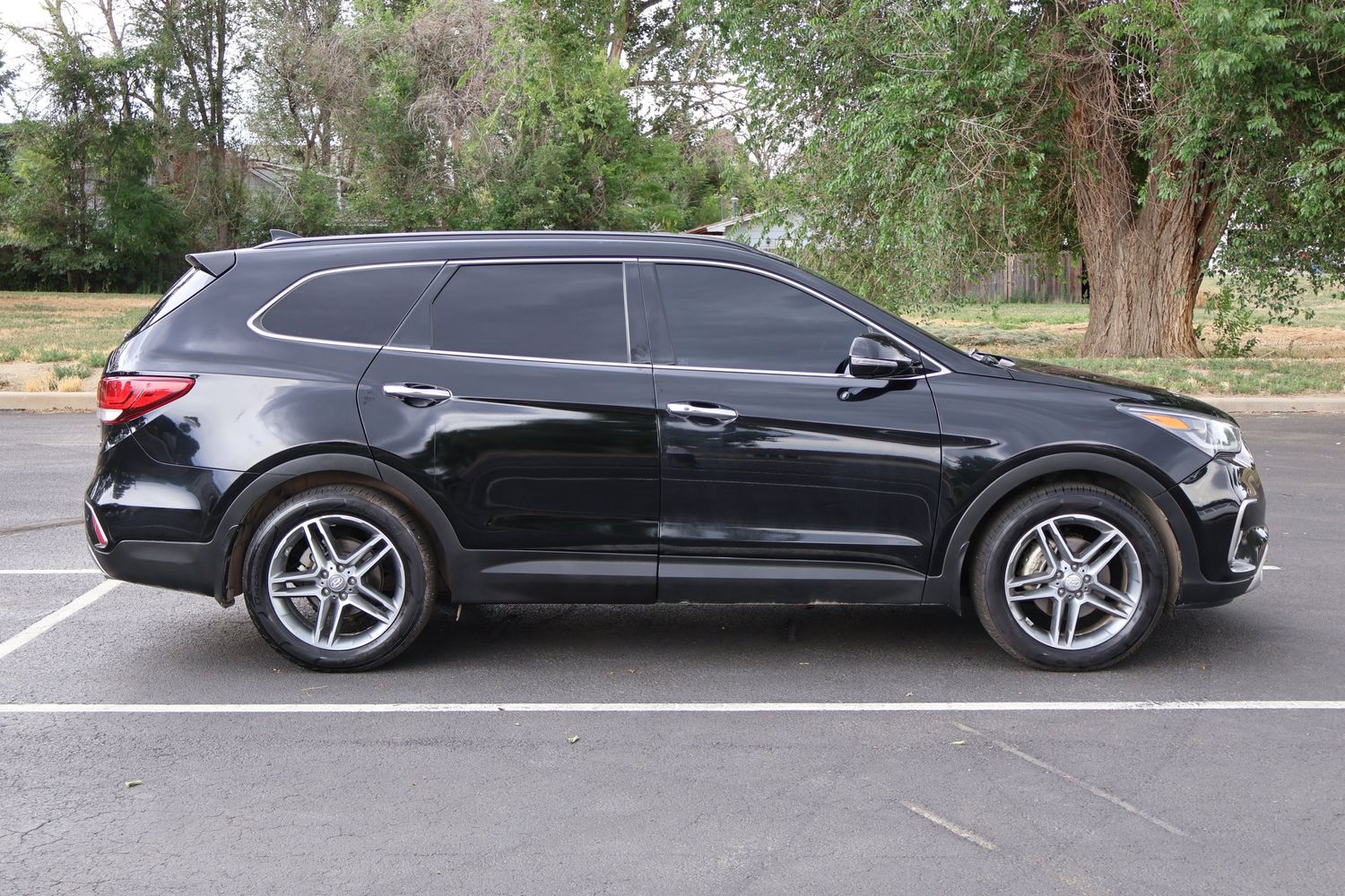 2018 Hyundai SANTA FE SE Ultimate | Victory Motors of Colorado