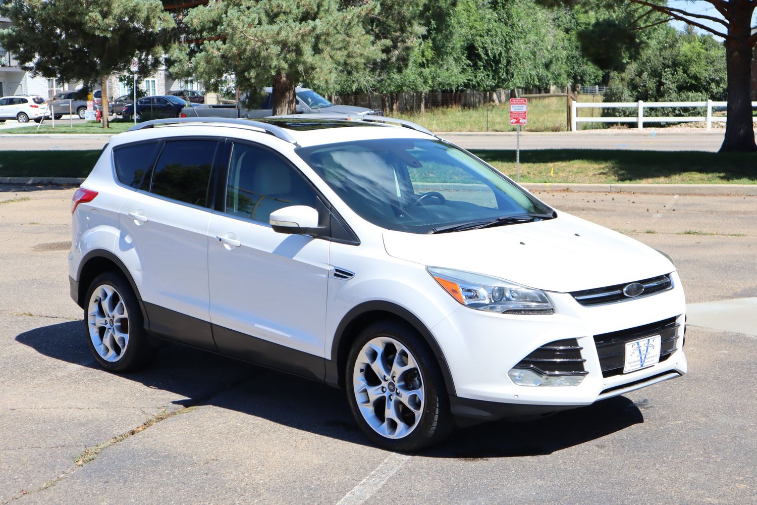 2015 Ford Escape Titanium | Victory Motors of Colorado