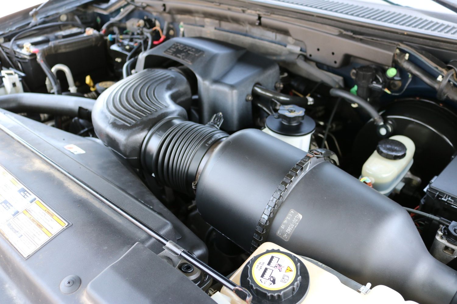 2002 Ford Expedition XLT | Victory Motors of Colorado