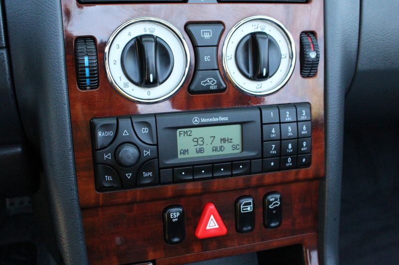2001 Mercedes-Benz SLK 320 Photos