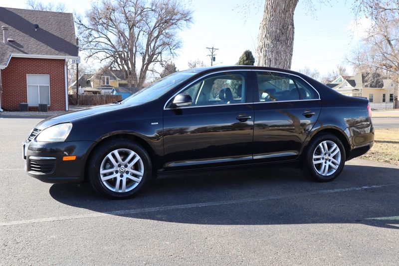 2006 Volkswagen Jetta Photos