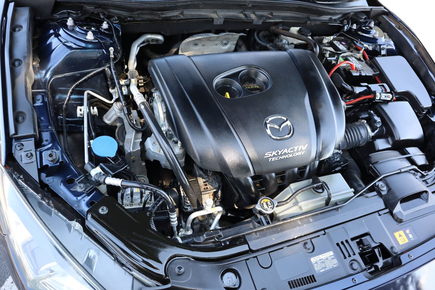 2015 Mazda Mazda3 i Touring | Victory Motors of Colorado