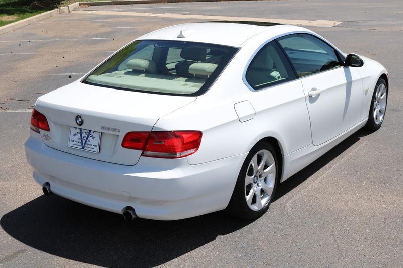2007 BMW 335i Photos