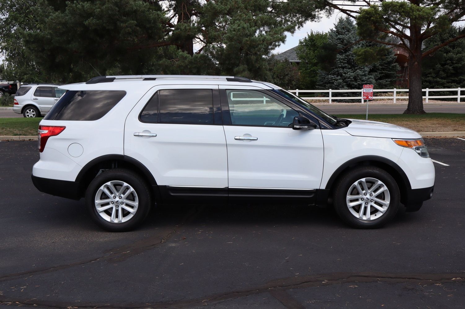 2013 Ford Explorer XLT | Victory Motors of Colorado