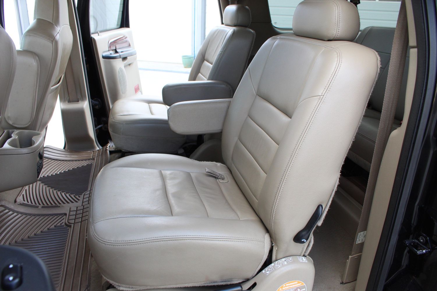 2005 Ford Excursion Limited | Victory Motors of Colorado