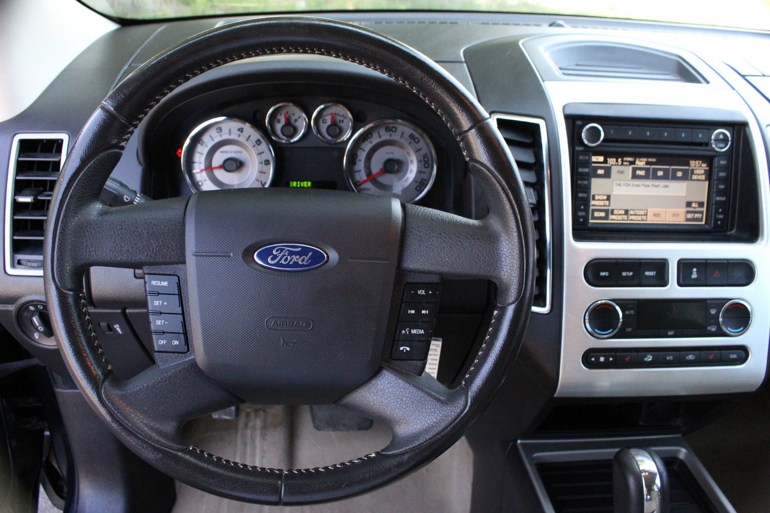 2008 Ford Edge Limited | Victory Motors of Colorado