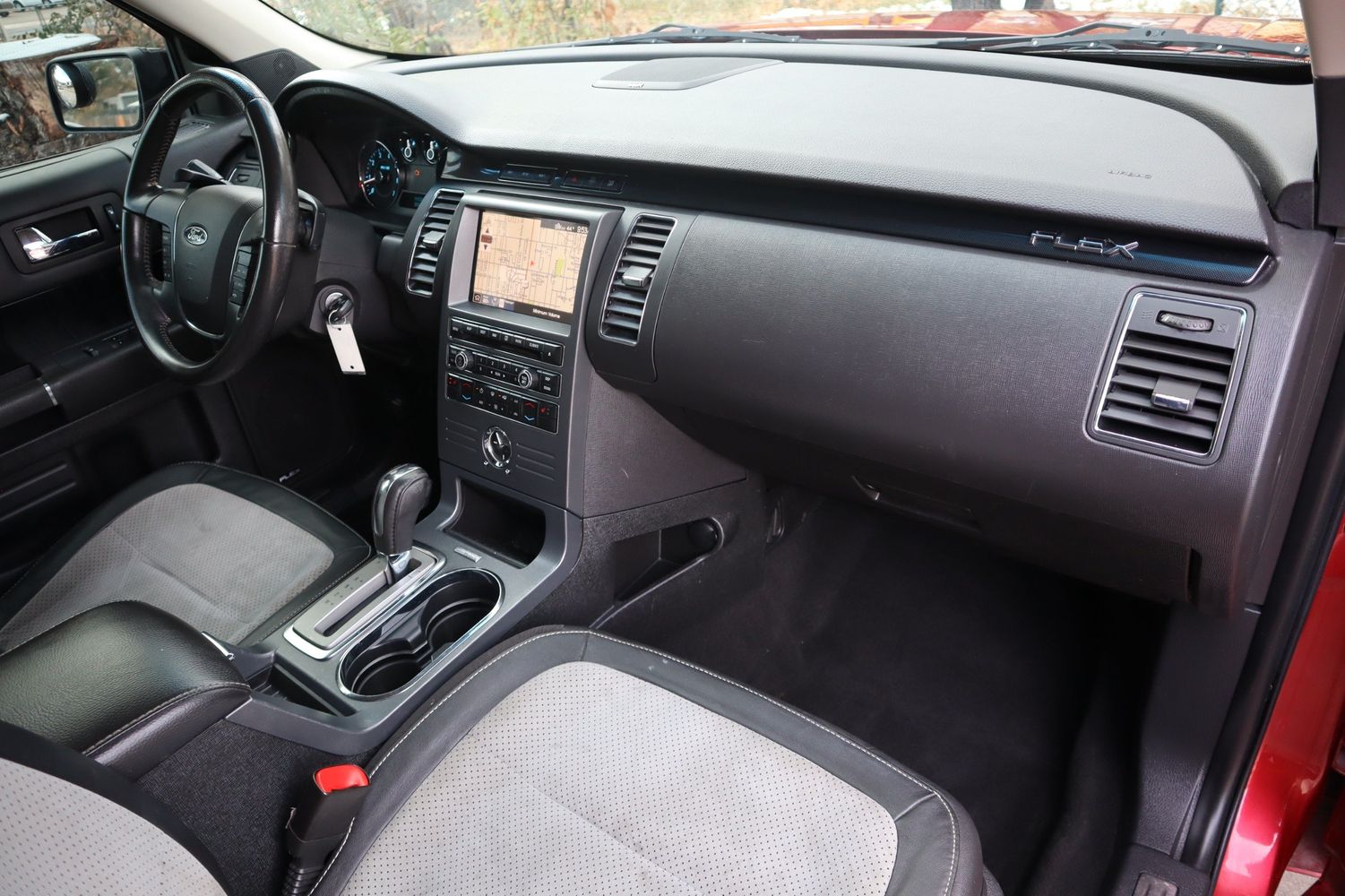 2012 Ford Flex Titanium | Victory Motors of Colorado