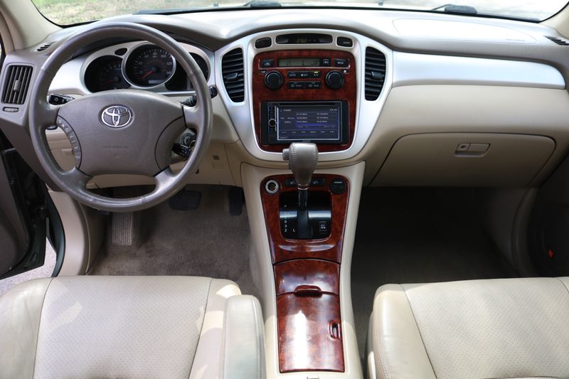 2006 Toyota Highlander Photos