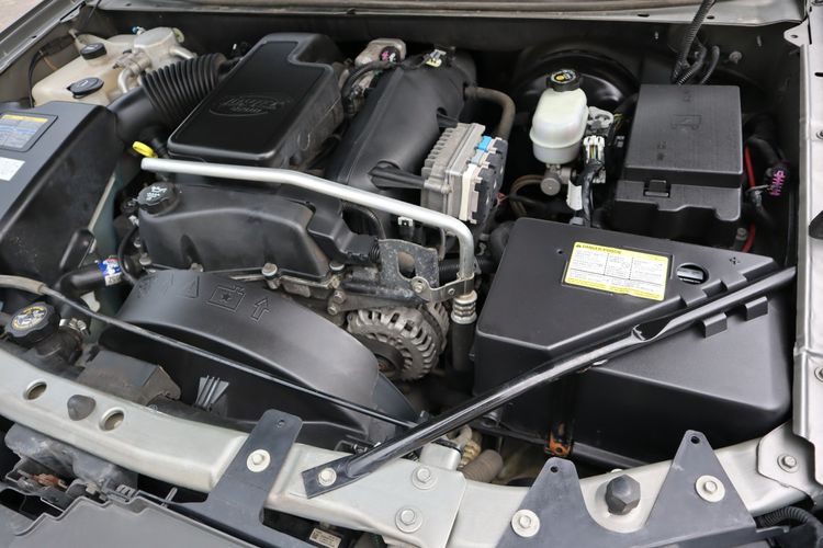 2005 Chevrolet TrailBlazer LS | Victory Motors of Colorado