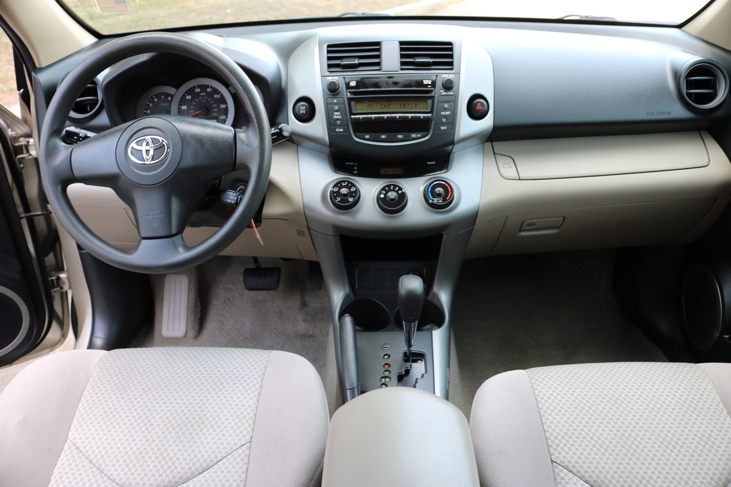 2006 Toyota RAV4 AWD | Victory Motors of Colorado