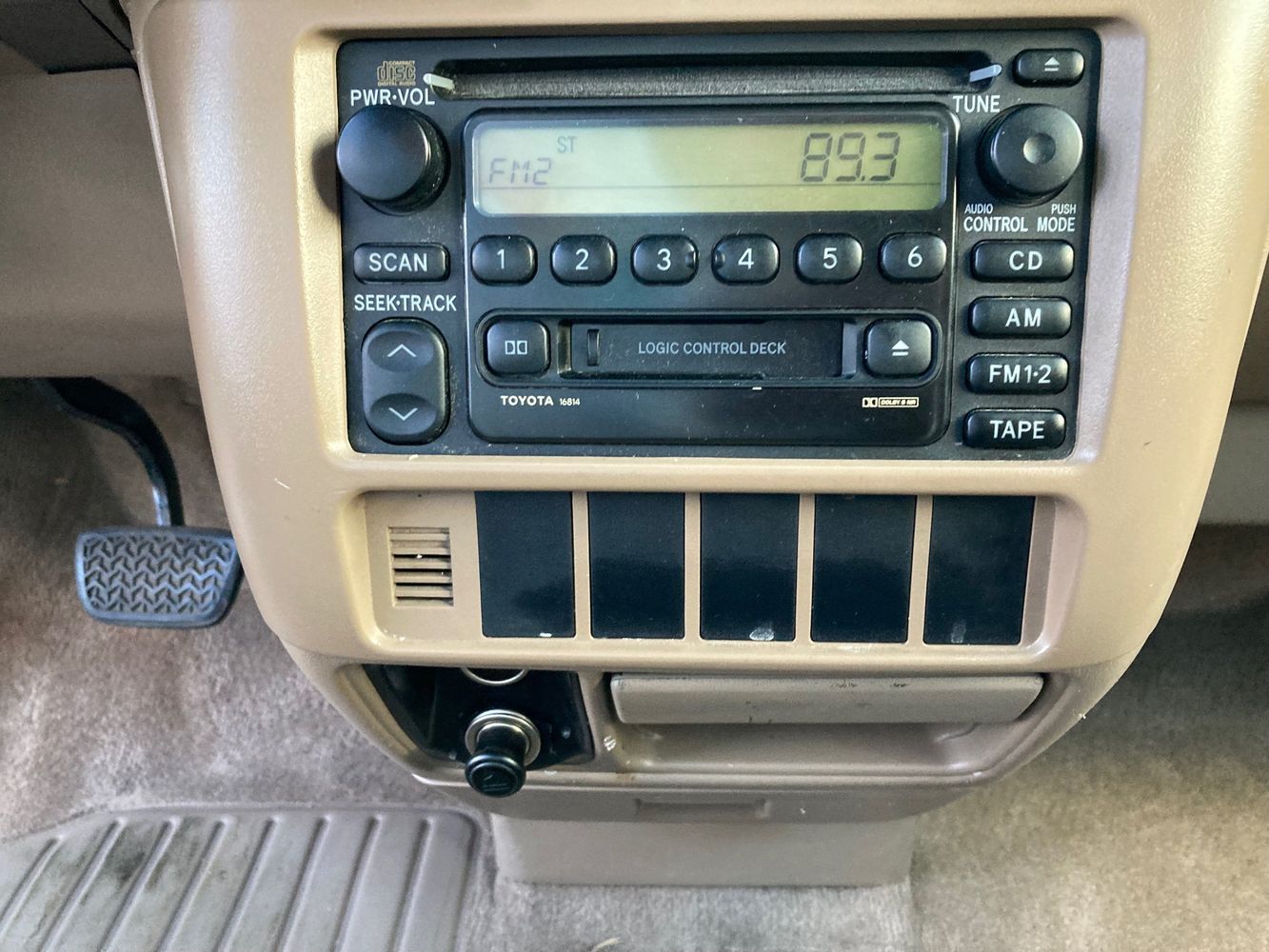 2003 Toyota Sienna CE | TRD Auto Sales LLC