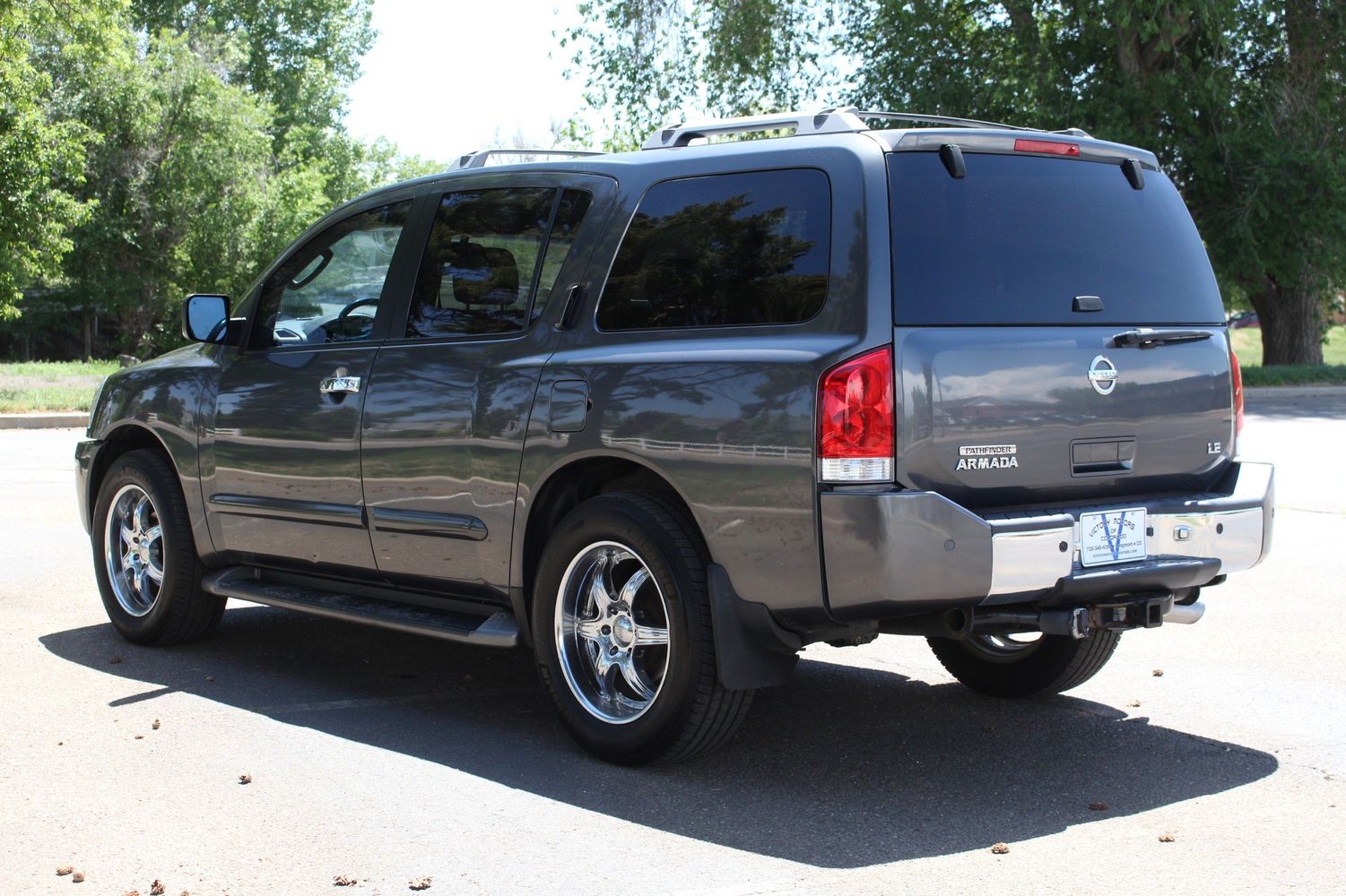 2004 Nissan Armada LE | Victory Motors of Colorado