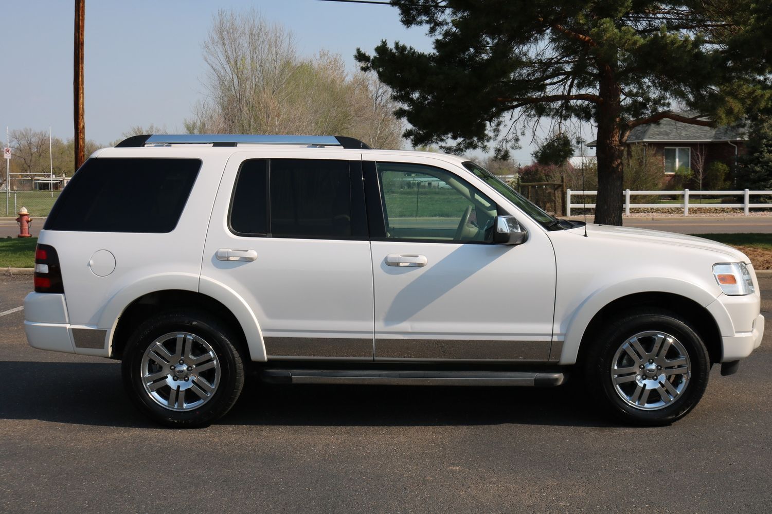 2010 Ford Explorer Limited | Victory Motors of Colorado