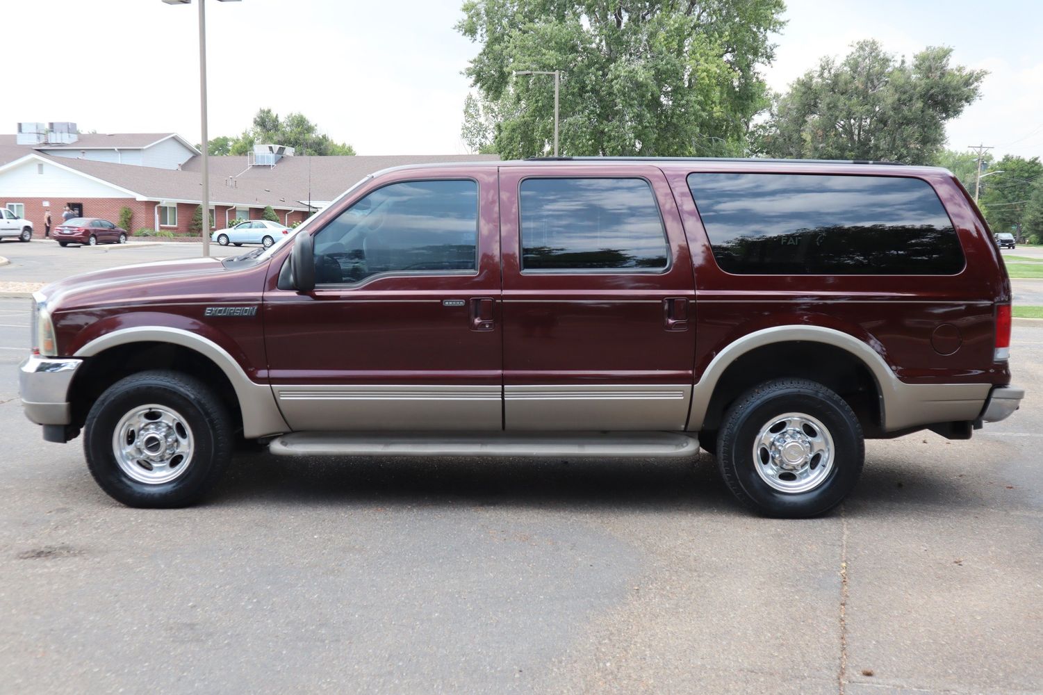 2000 Ford Excursion Limited | Victory Motors of Colorado