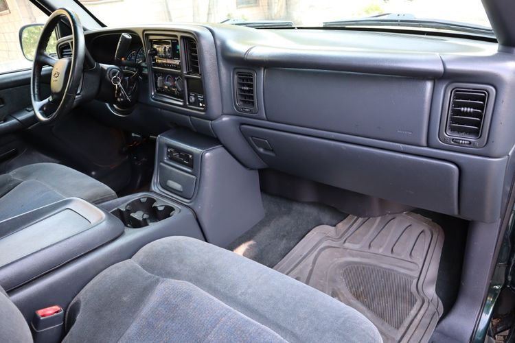2001 Chevrolet Silverado 2500HD LT | Victory Motors of Colorado