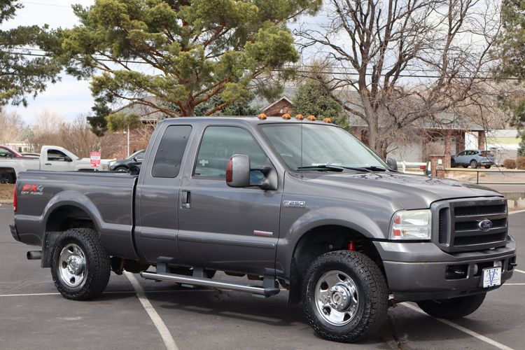 2007 Ford F-250 Super Duty XLT | Victory Motors of Colorado