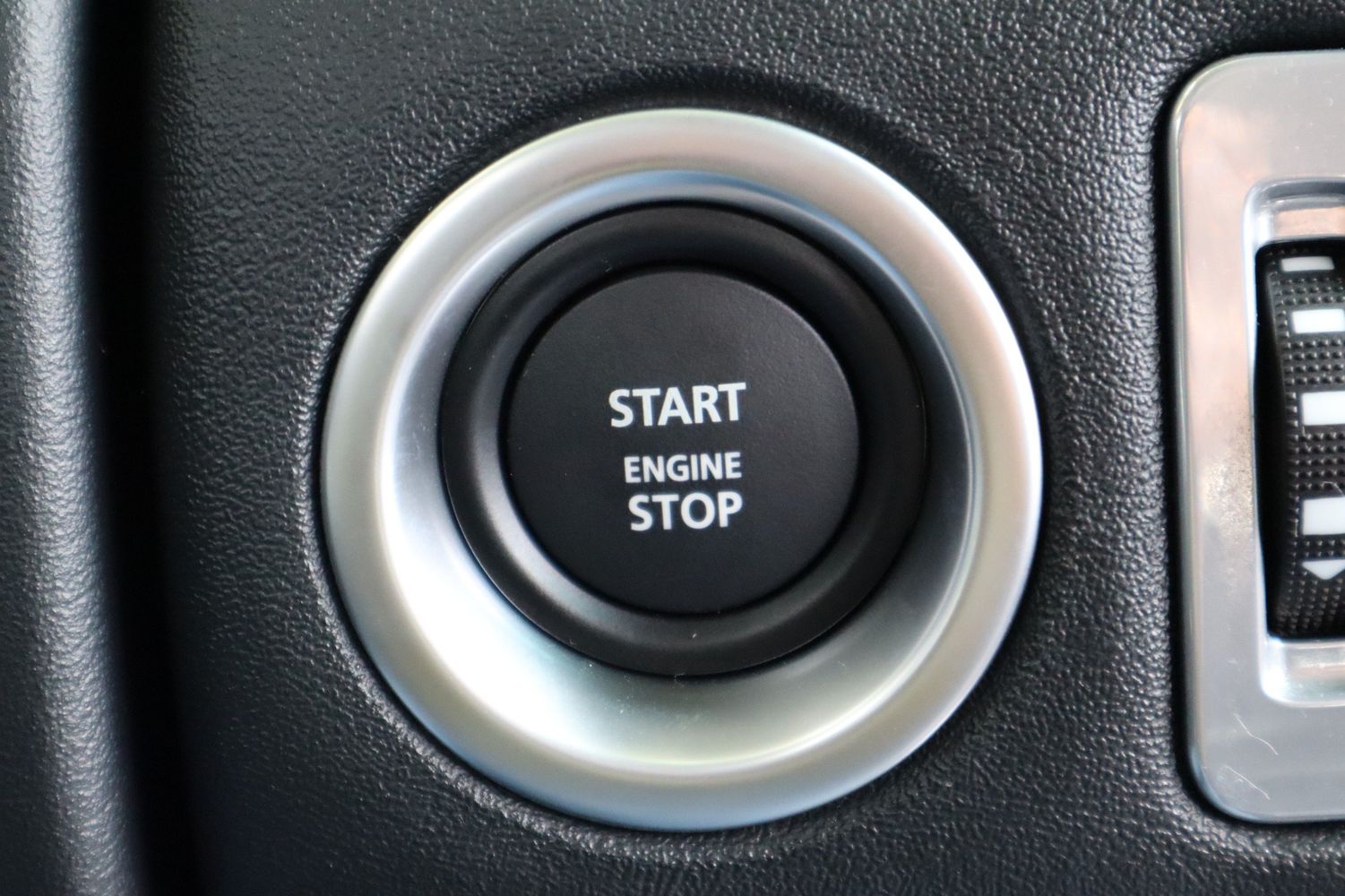 2012 Land Rover Range Rover Supercharged | Victory Motors of Colorado