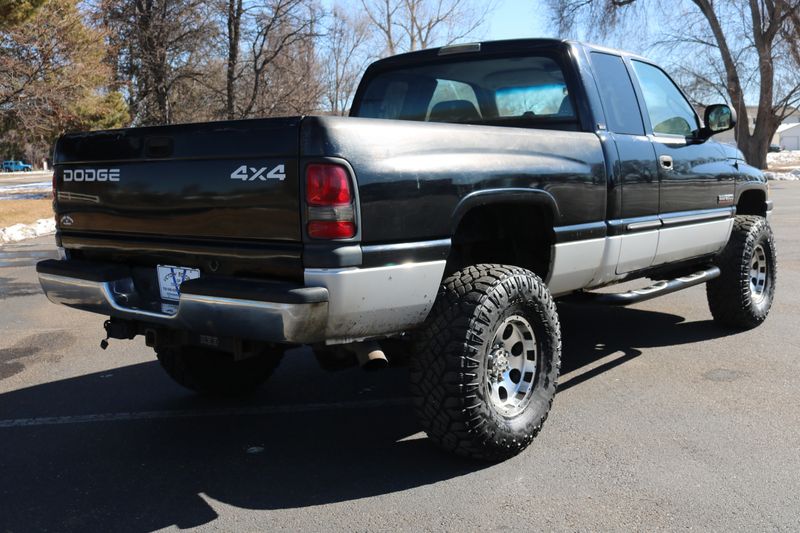 2002 Dodge Ram 2500 Photos