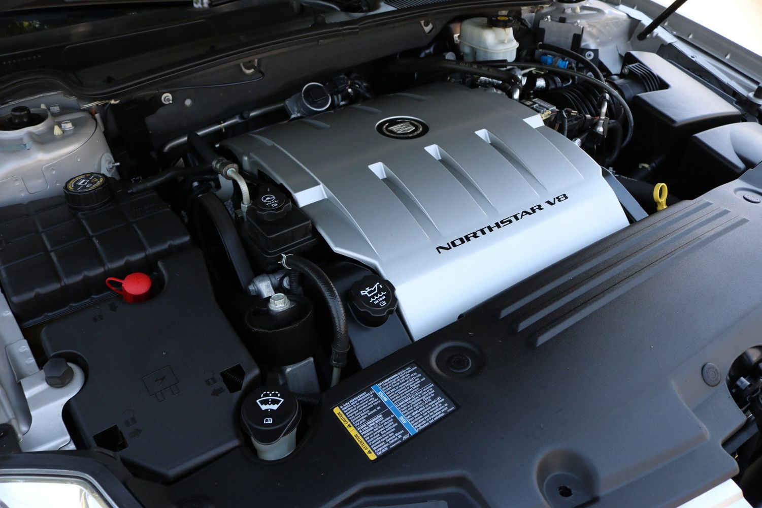 2006 Cadillac DTS Luxury I | Victory Motors of Colorado