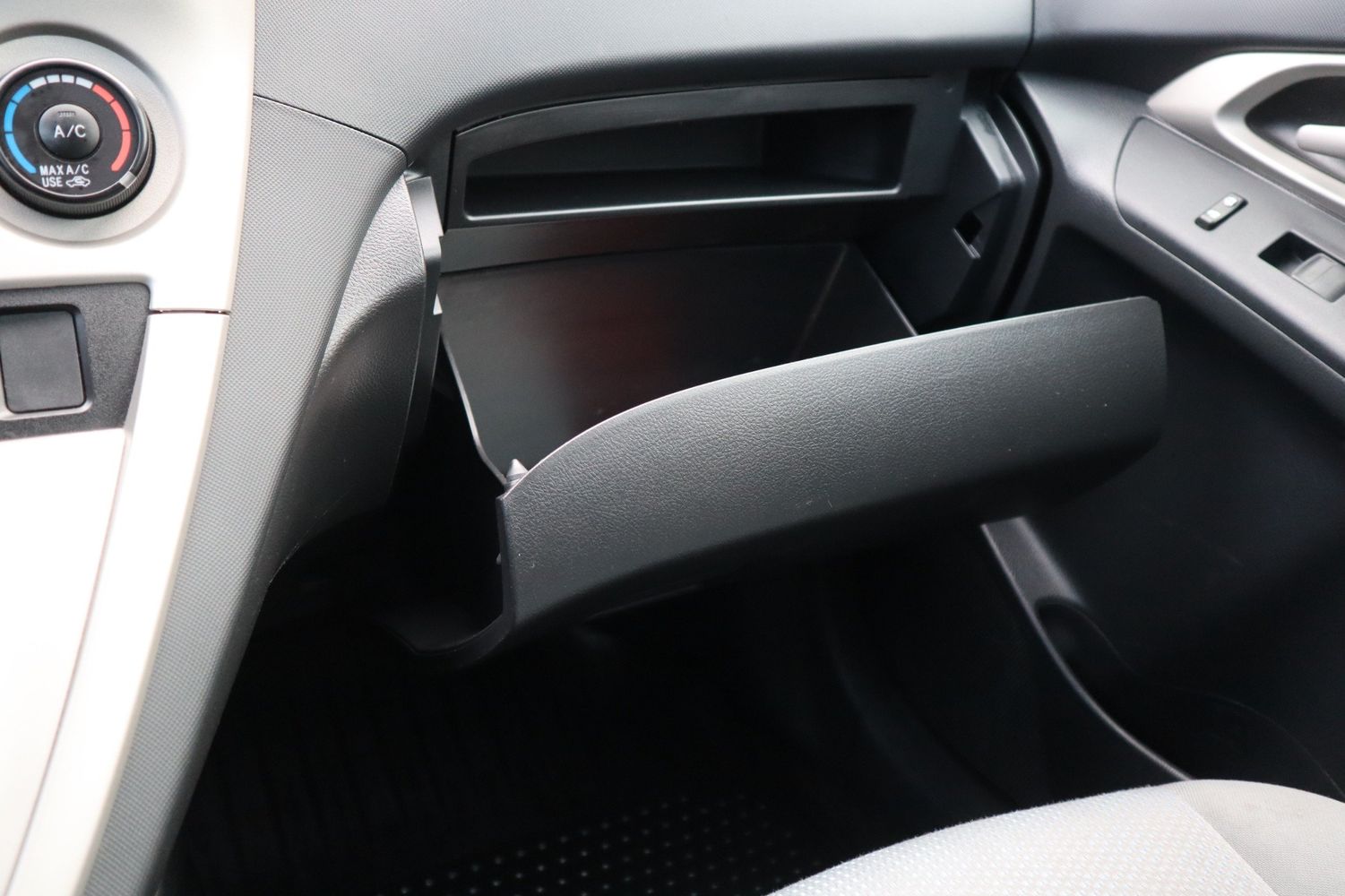 2009 Toyota Matrix S | Victory Motors of Colorado