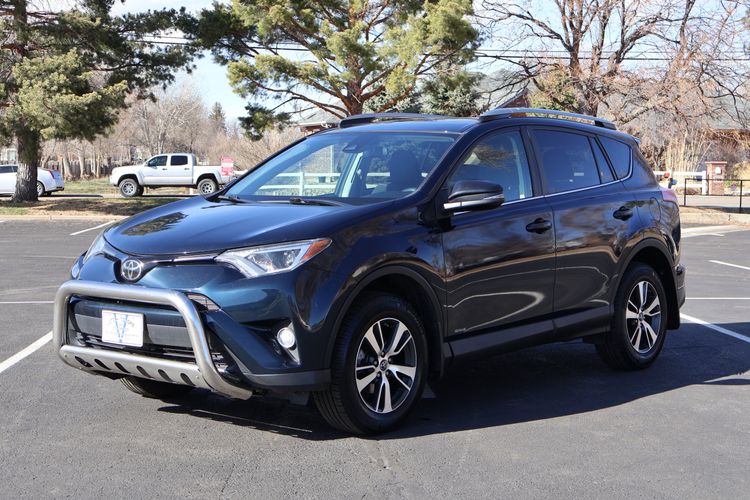 2017 Toyota RAV4 XLE | Victory Motors of Colorado